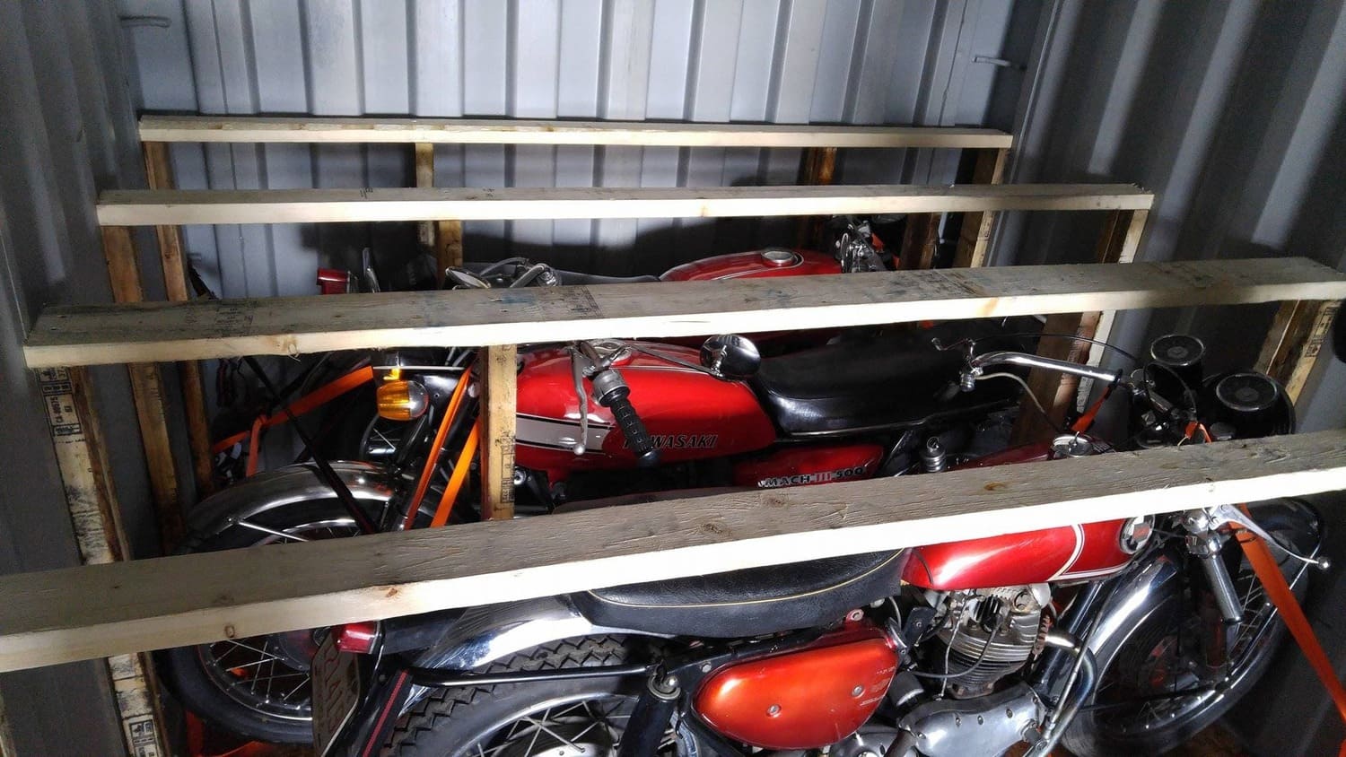 Ship Motorcycle to Europe from Canada | Metropolitan Logistics